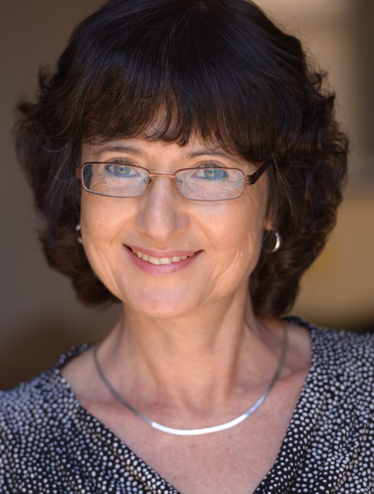 Dr Sarah Edelman – Calidris Literacy Agency